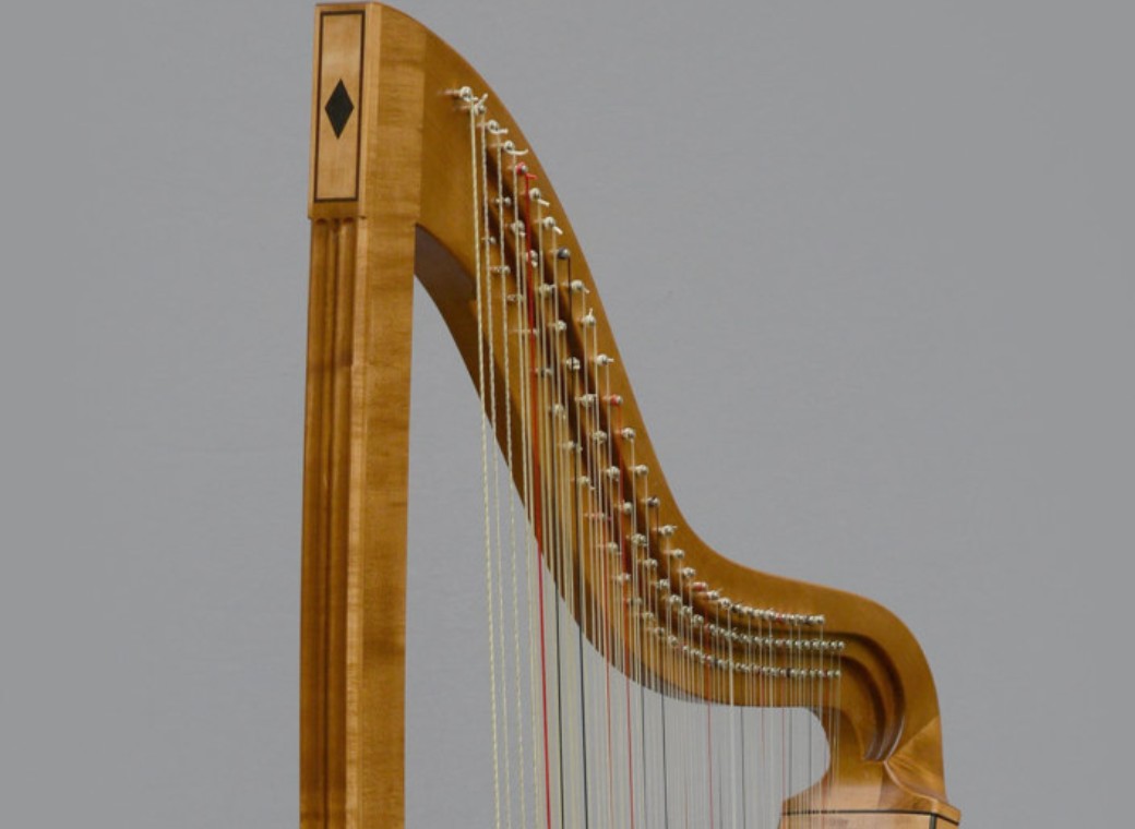 Early Harps by Rainer M. Thurau › Thurau-Harps.com